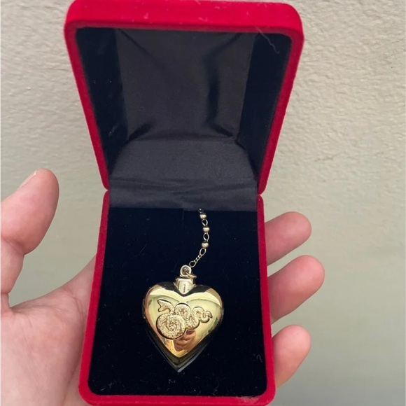 LDR Original Merchandise | Jewelry | Original Lana Del Rey Necklace In ...